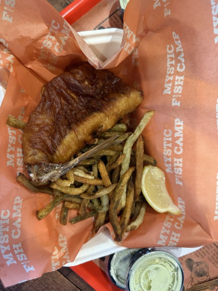 MYSTIC FISH CAMP - Updated September 2025 - 4 E Main St, Mystic ...