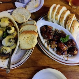 DOUBLE MUSKY INN - 551 Photos & 467 Reviews - 3 Crow Creek Rd, Girdwood ...