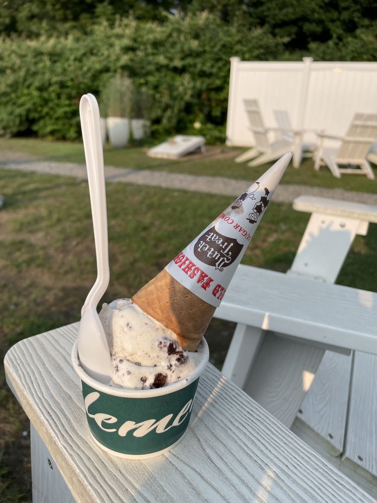 Clementine's Homemade Ice Cream, Rhode Island | Roadtrippers
