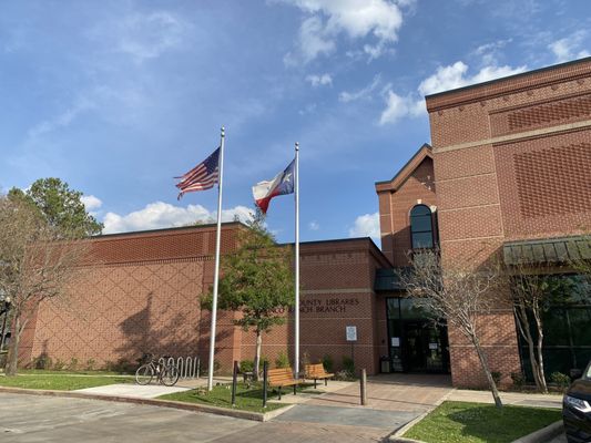 FORT BEND COUNTY LIBRARIES CINCO RANCH BRANCH - Updated September 2025 ...