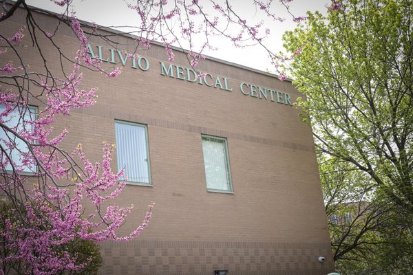 ALIVIO MEDICAL CENTER - Updated December 2025 - 14 Reviews - 966 W 21st ...