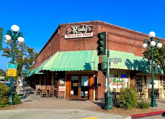 RUDY’S - Updated December 2025 - 322 Photos & 466 Reviews - 602 S ...