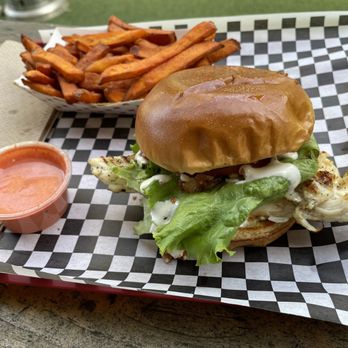 BIRD TALK CHICKEN GARDEN GROVE - Updated June 2025 - 387 Photos & 285 ...