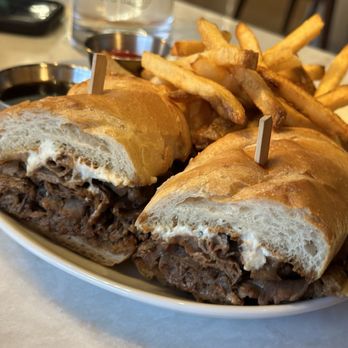 11TH POST ON QUEEN - Updated December 2025 - 63 Photos & 39 Reviews ...