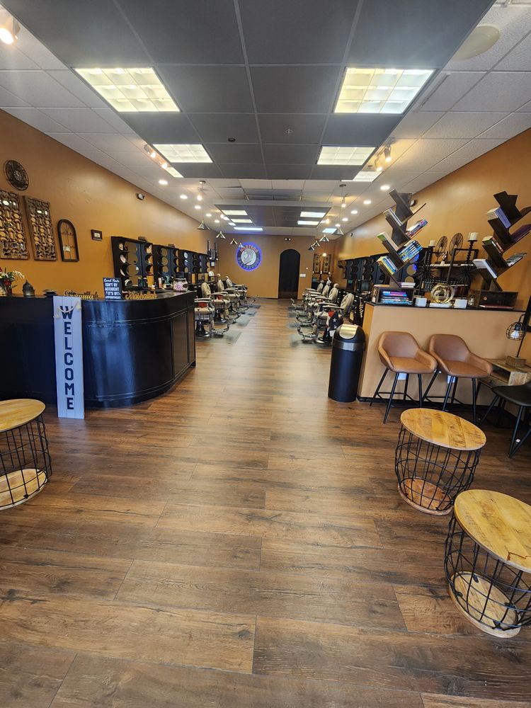 MASTERS BARBERSHOP - Updated October 2025 - 31 Photos & 21 Reviews ...