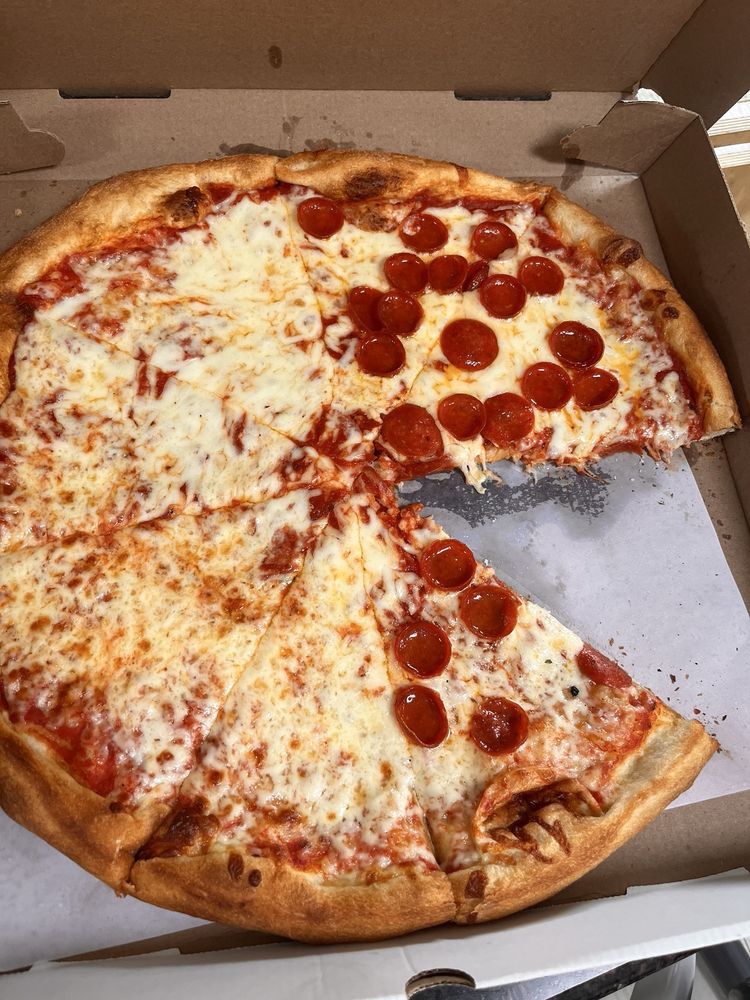 RENZO’S PIZZA & RESTAURANT - Updated June 2026 - 33 Photos & 36 Reviews ...