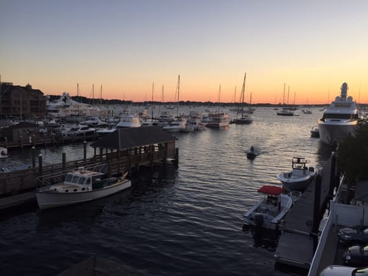 HARBORSIDE INN - Updated December 2024 - 12 Photos & 32 Reviews - 1 ...