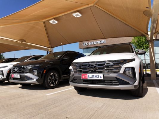 ALLIANCE HYUNDAI - Updated December 2025 - 30 Photos - 11001 North Fwy ...