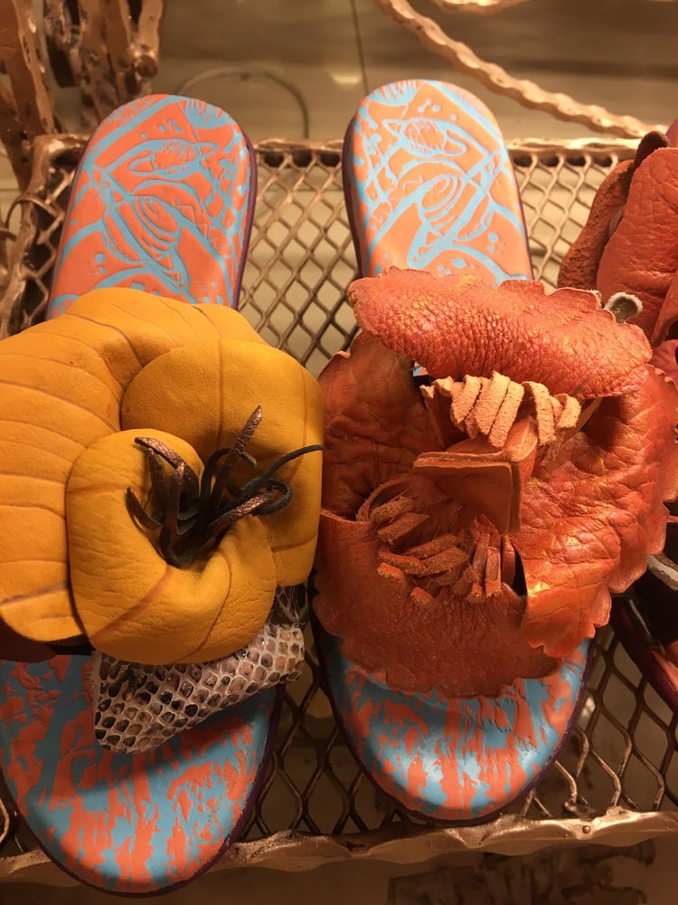 MACANNA - Updated July 2025 - 文林路199號, 士林區, 台北市, Taiwan - Shoe Stores ...