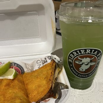 BIRRIERIA PDX - Updated December 2025 - 96 Photos & 65 Reviews - 1323 ...
