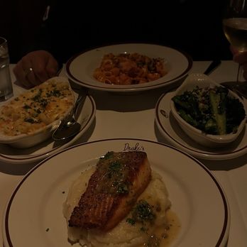 DRAKE’S HOLLYWOOD - Updated April 2025 - 406 Photos & 104 Reviews ...