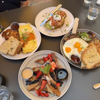 POACHED NEIGHBORHOOD KITCHEN - Updated August 2025 - 2227 Photos & 1918 ...