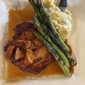 THE SMITHVILLE INN - Updated October 2025 - 235 Photos & 277 Reviews ...