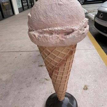 LILY’S HANDMADE ICE CREAM - Updated June 2024 - 191 Photos & 142 ...