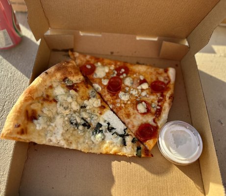 KNOCKOUT PIZZA - Updated December 2025 - 440 Photos & 906 Reviews ...