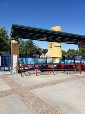 WAHOOZ FAMILY FUN ZONE - 126 Photos & 87 Reviews - Amusement Parks ...