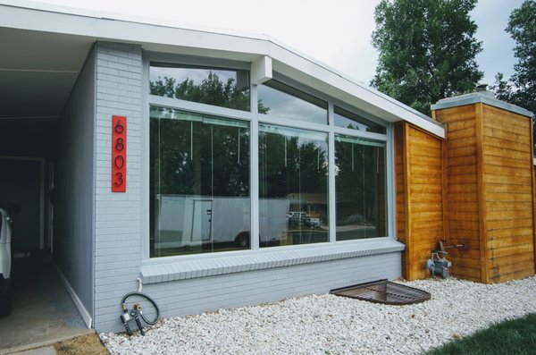 303 WINDOWS - Updated July 2024 - 39 Photos & 28 Reviews - 2375 S ...