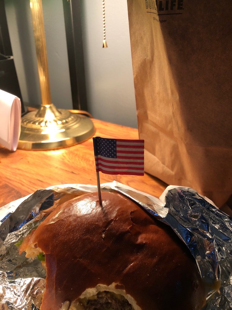 BURGER AUTHORITY - Updated January 2025 - 109 Photos & 86 Reviews ...