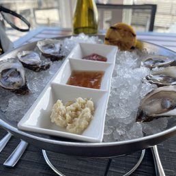THE OYSTER LOFT - Updated December 2025 - 2592 Photos & 1532 Reviews ...