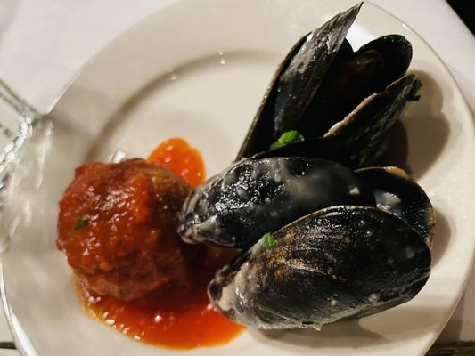 LA SUMMA - Updated September 2025 - 261 Photos & 462 Reviews - 30 Fleet ...