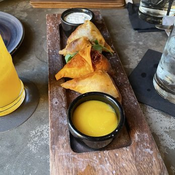 TRAVELER’S TABLE - Updated April 2025 - 6460 Photos & 2167 Reviews ...