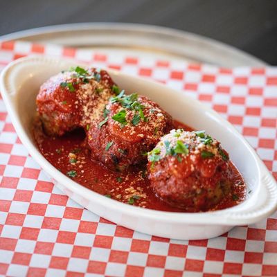 SGT. PEPPERONI’S PIZZA STORE - Updated August 2024 - 339 Photos & 317 ...