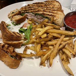 TABLE 100 - Updated October 2025 - 546 Photos & 445 Reviews - 100 Ridge ...