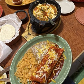 MMM QUE RICO - Updated April 2025 - 77 Photos & 121 Reviews - 1916 E ...