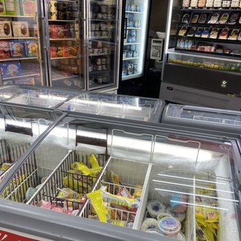 FAST BREAK - Updated June 2025 - 20 Photos & 23 Reviews - 10419 Queens ...