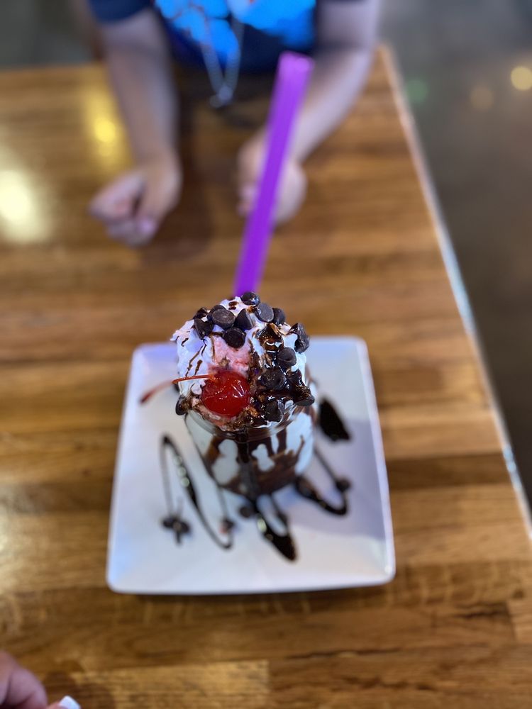 TJ REED’S FLIPPERS - Updated August 2024 - 361 Photos & 464 Reviews ...