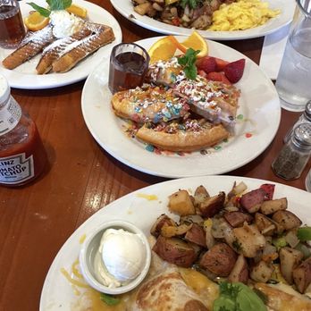 WAVE STREET CAFÉ - Updated April 2025 - 1379 Photos & 1141 Reviews ...