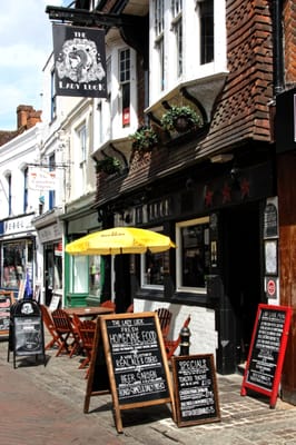 THE LADY LUCK PUB - Updated December 2025 - 20 Photos - 18 St Peters ...