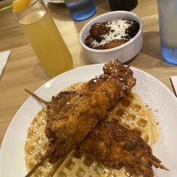 EASY RIDER DINER - TEMP. CLOSED - Updated October 2025 - 525 Photos ...