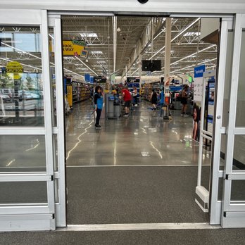 WALMART SUPERCENTER - Updated October 2025 - 90 Photos & 72 Reviews ...