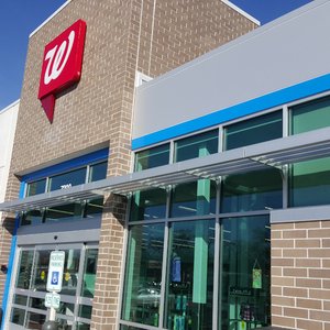 WALGREENS - Updated June 2025 - 11 Photos & 33 Reviews - 5600 W ...