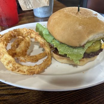 PUFFABELLY’S OLD DEPOT RESTAURANT - 107 Photos & 134 Reviews - 100 Main ...