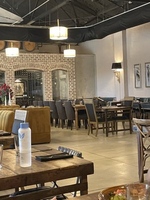 LOCAL AND COMPANY FOOD+DRINK - 125 Photos & 101 Reviews - American ...