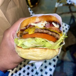BLACK SHEEP BURGERS - 655 Photos & 590 Reviews - 11313 Mississippi Ave ...
