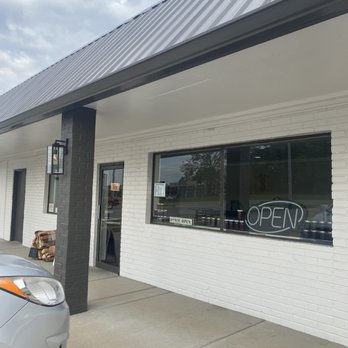 CAFE 931 - Updated July 2025 - 42 Photos & 32 Reviews - 2551 Madison St ...