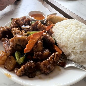 MOONGA ASIAN BISTRO - Updated June 2024 - 320 Photos & 63 Reviews - 46 ...