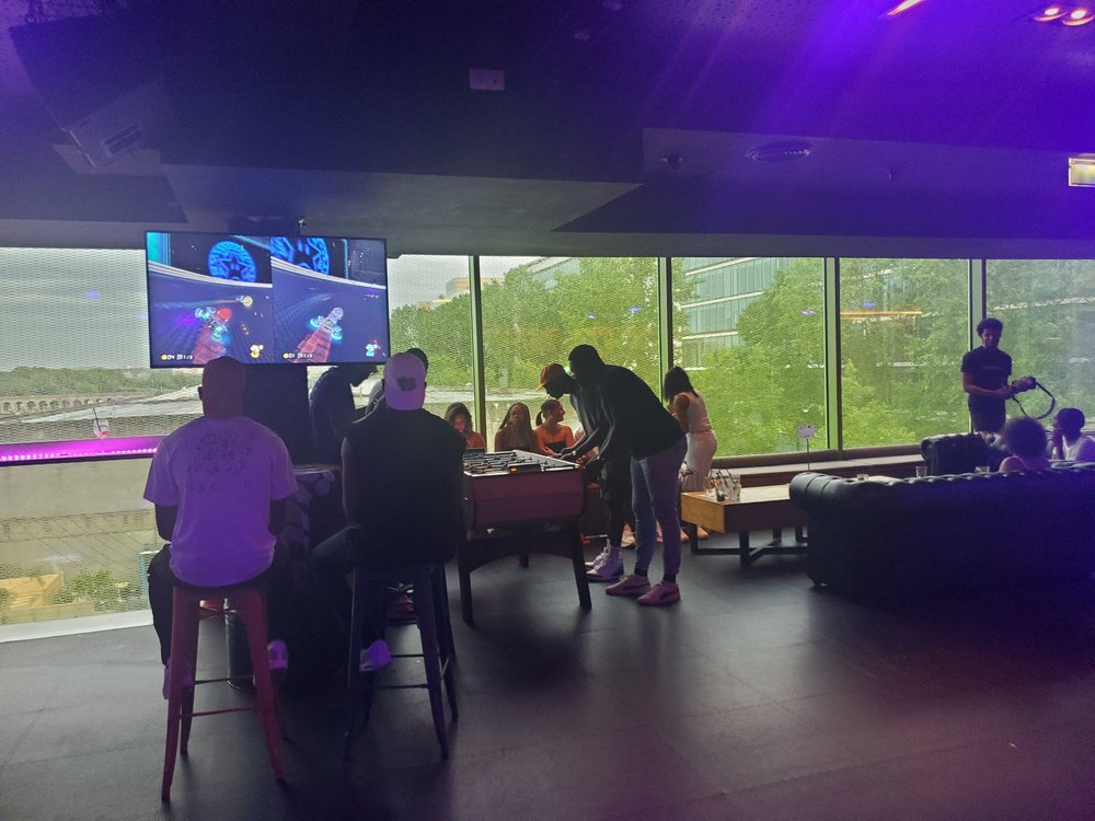 CAFÉ OZ ROOFTOP - Updated August 2024 - 12 Reviews - 34 quai d ...