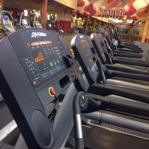 SIGNATURE FITNESS - 35 Photos & 73 Reviews - 471 Cortlandt St ...