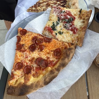 GENTILI’S PIZZA & STEAKS - Updated December 2025 - 53 Photos & 101 ...