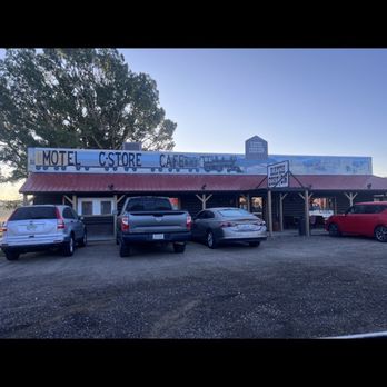 HATCH STATION - MOTEL - Updated July 2025 - 43 Photos & 13 Reviews ...