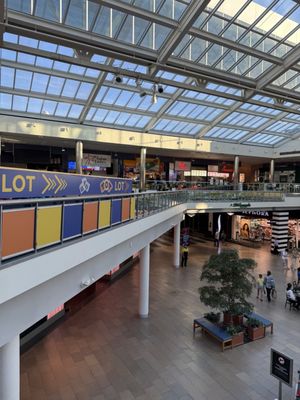 PARAMUS PARK - Updated December 2025 - 165 Photos & 137 Reviews - 700 ...