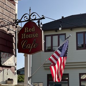 RED HOUSE CAFE - 662 Lighthouse Ave, Pacific Grove, California - 1560 ...