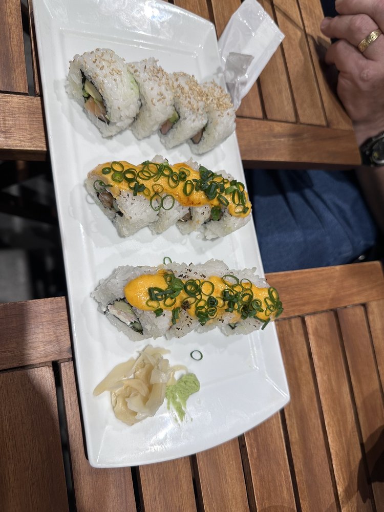 KABUKI ROLL - 2-4-7 Higashi-Azabu, Minato City, 東京都, Japan - Sushi Bars ...