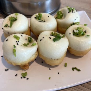 BUN WORLD - Updated July 2025 - 574 Photos & 204 Reviews - 1071 N ...