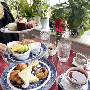DUNBAR HOUSE TEA ROOM & WINE BAR - Updated October 2025 - 197 Photos ...