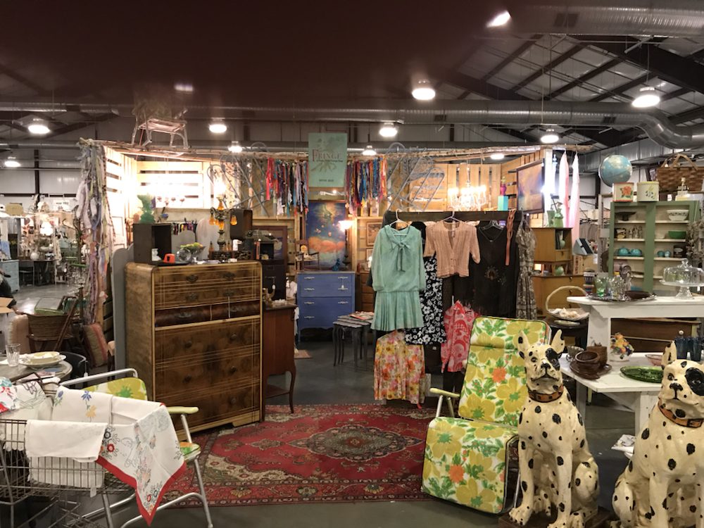 FRINGE VINTAGE SHOP - Updated December 2025 - 17 Photos & 11 Reviews ...